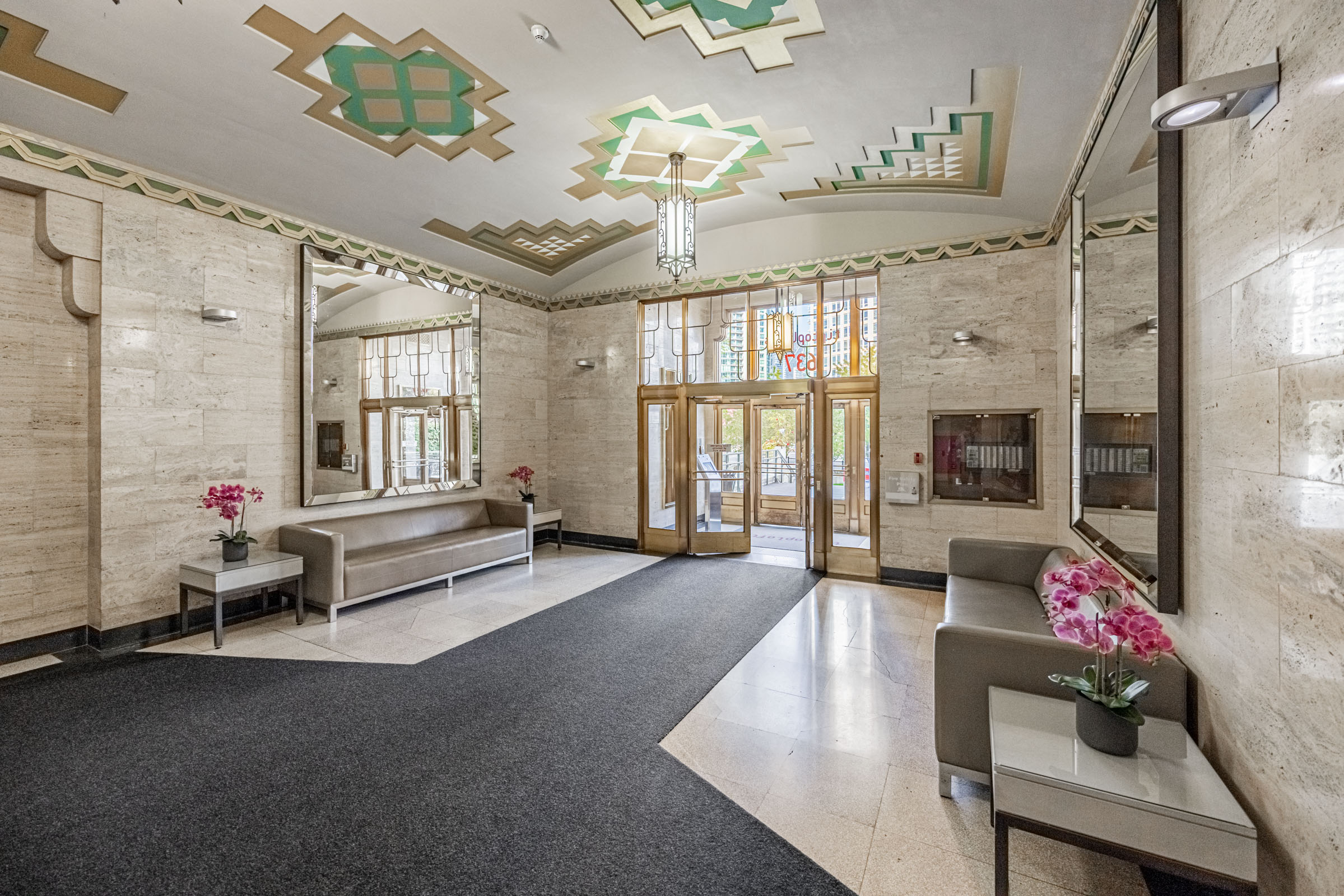 637 Lake Shore Blvd W #208, Toronto ON M5V3J6 Virtual Tour